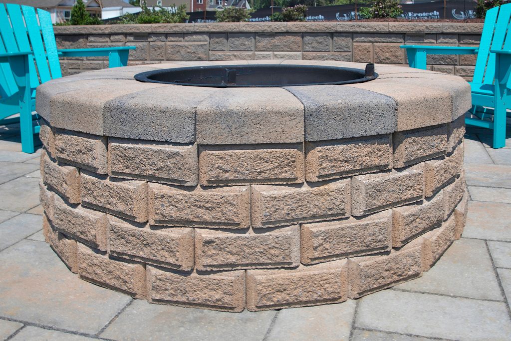 Residential | Fire Pits & Kits